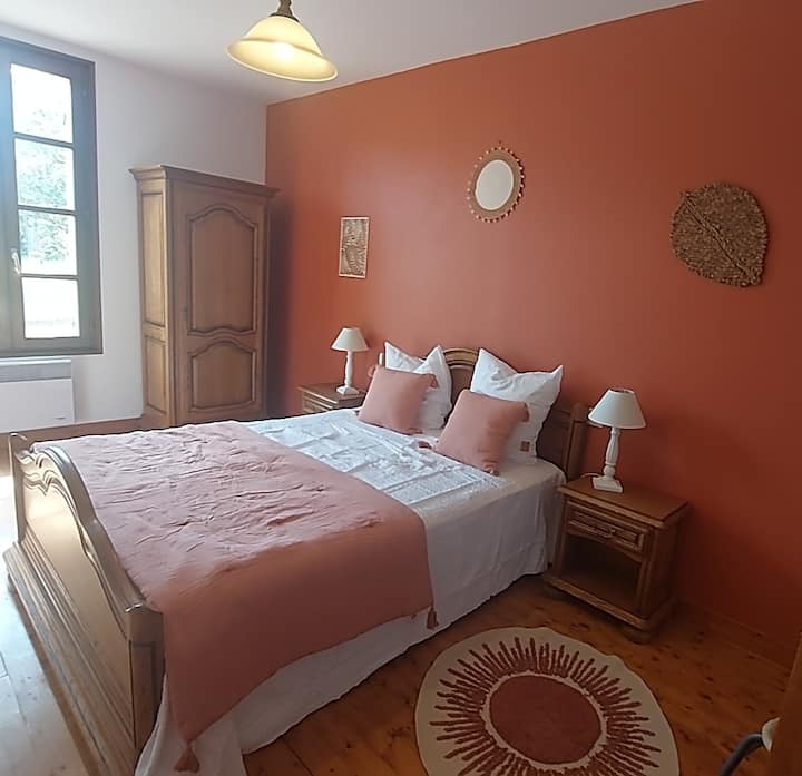 Maison De Vacances Pour 2 Personnes - Castillon-la-Bataille