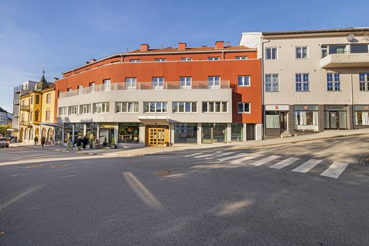 Koselig Ettroms I Molde Sentrum - Molde