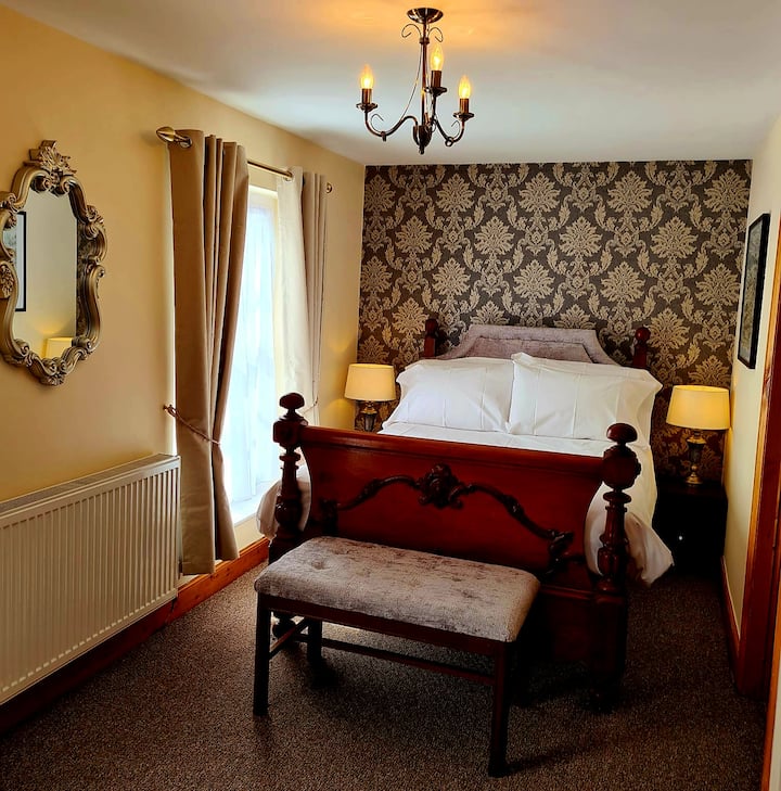 Deluxe Double Room With En Suite - Deal