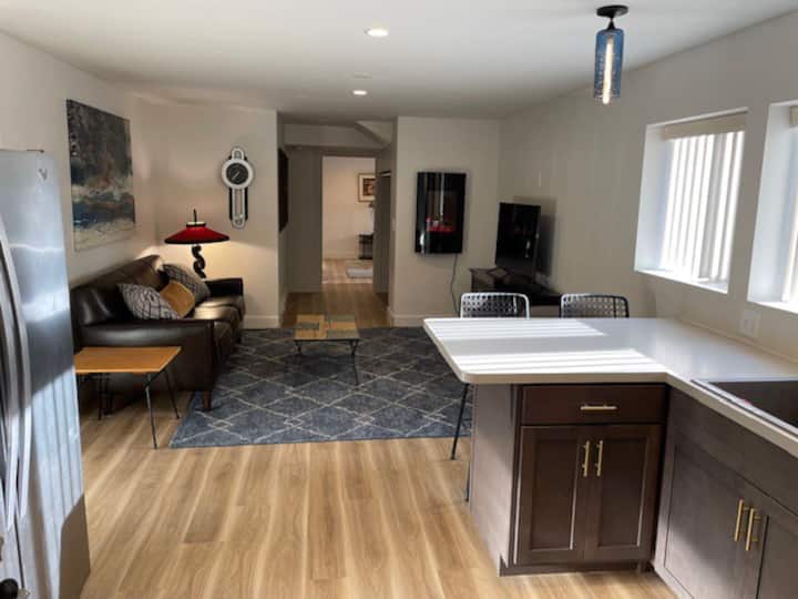 Haystack Hideaway 
One Bedroom - Spokane, WA
