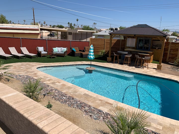 Backyard Pool Oasis - Lake Havasu City, AZ