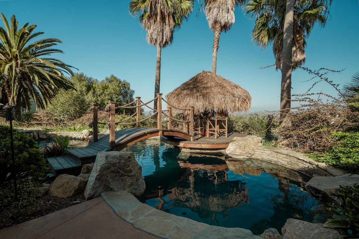 Villa Serena | Pool, Pickleball & Luxury Retreat - Villas for Rent in ...
