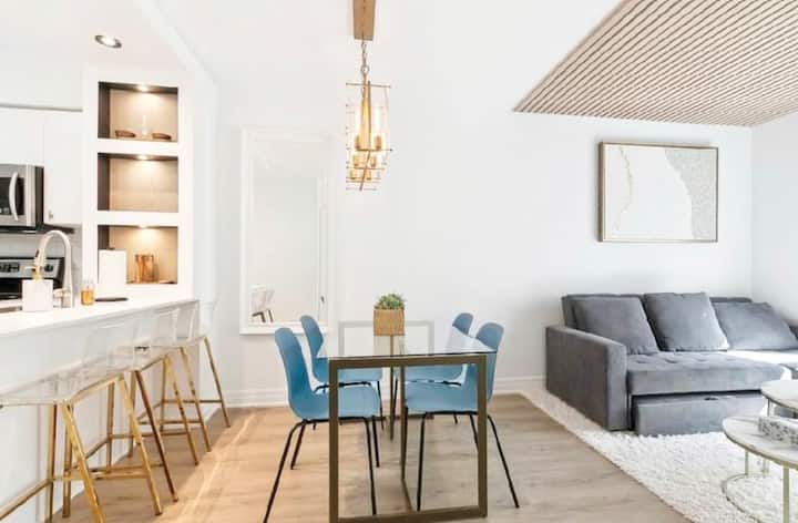 2br Suite Yorkville - Hotel Four Seasons Next Door - Toronto