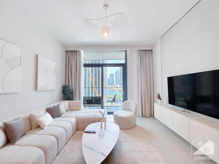 Luxury & Elegance Burj Crown 4b With A View - Dubai