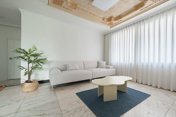 Beautiful Small House With 2 Bedrooms - Corea del Sur