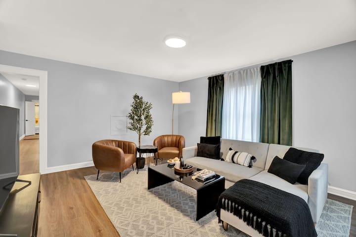 Comely 2br Condo In Charlotte - Charlotte, NC