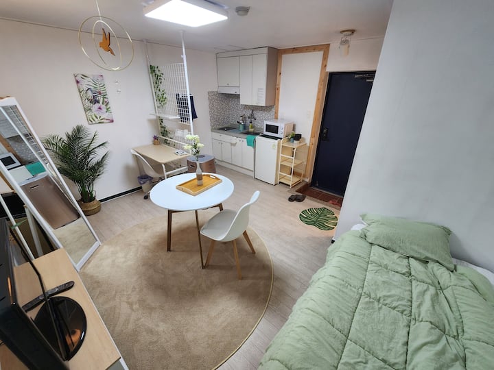 큰방 중심가 1인실 푸르른 방 - Gwangju