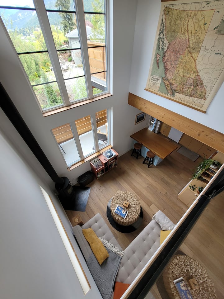 The Perch - Modern Mountain Home - Nelson