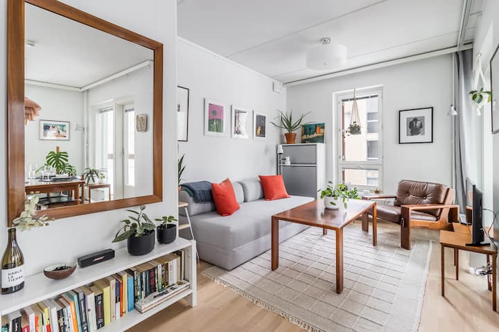 Bright 1br Private Balcony Near Sea, Nature Trails - Helsinki