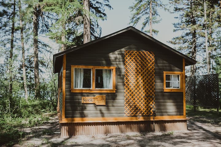 Sunset Cabin - Tamaracks Resort - Seeley Lake, MT