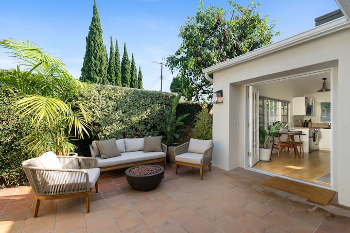 Serene Guest House With Large Private Yard - Culver City