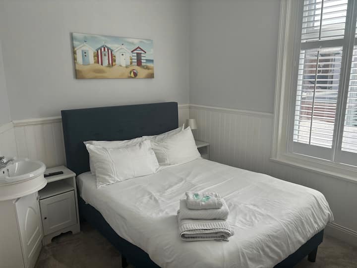 Cara Guesthouse, Whitley Bay - Tynemouth