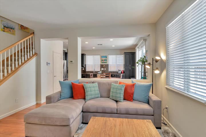 Silicon Valley Hub: Near Levi's Stadium - Milpitas, CA