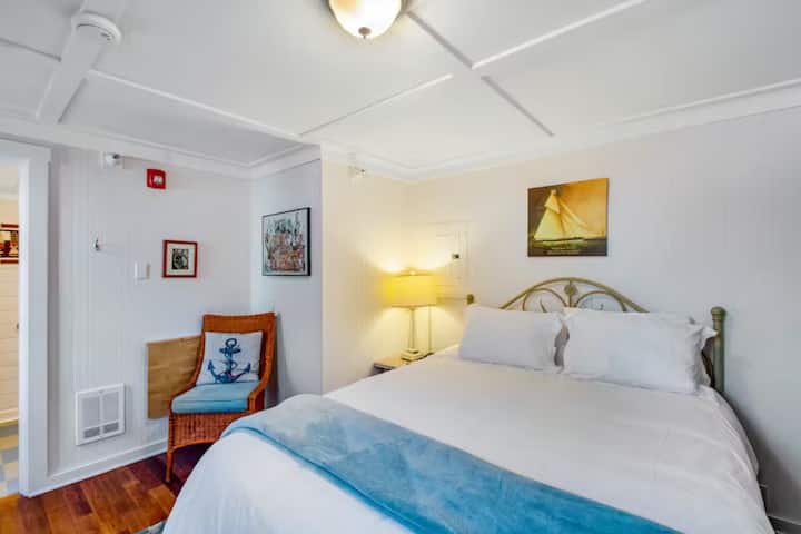 Hotel Rm Downtown Pacific Beach 4min Walk To Beach - Moclips, WA
