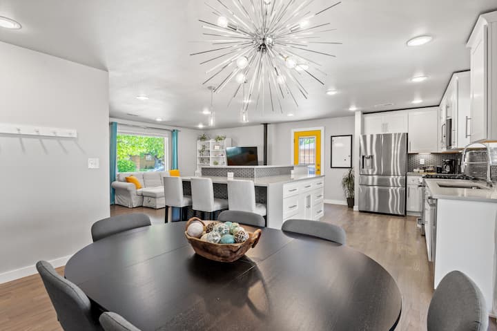 Mtn Views - 4 Full Bath - Patio - Bbq - Games - Centennial, CO