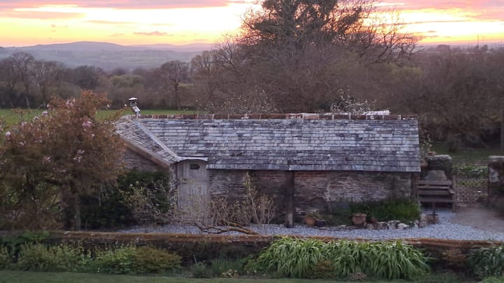Dartmoor Potting Shed - Dartmoor Forest