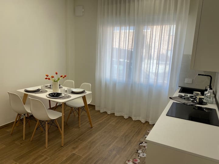 [Centro]loft Black&white
-Praticità E Stile- - Civitanova Marche