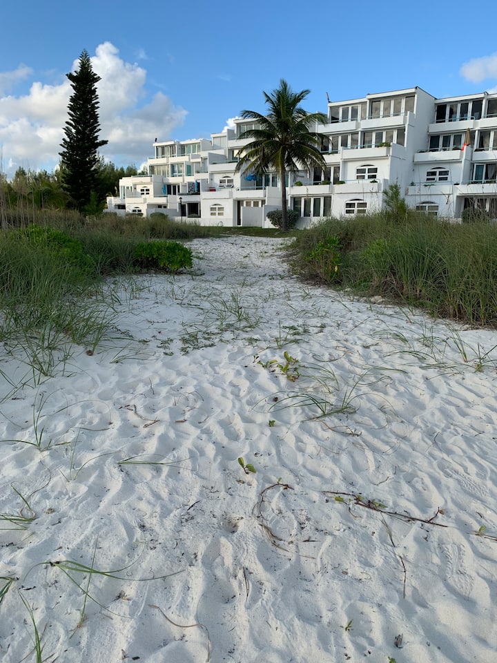 Sun-soaked Shore, Salty Breezes - Freeport