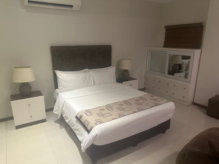 Grand Studio Deluxe With Jacuzzi Lagrande - Angeles