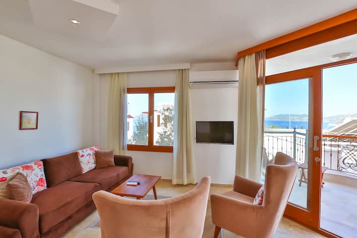 Plaja Yakın 2 Yatak Odalı Daire - Kaş