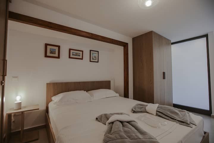 Cronus - Panmari Apartments - Paphos