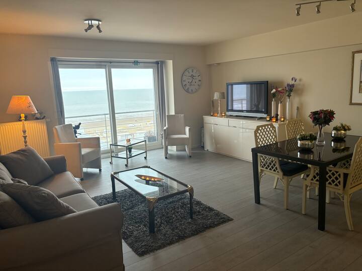 Mooi Zeezicht Appartement - 브뤼허