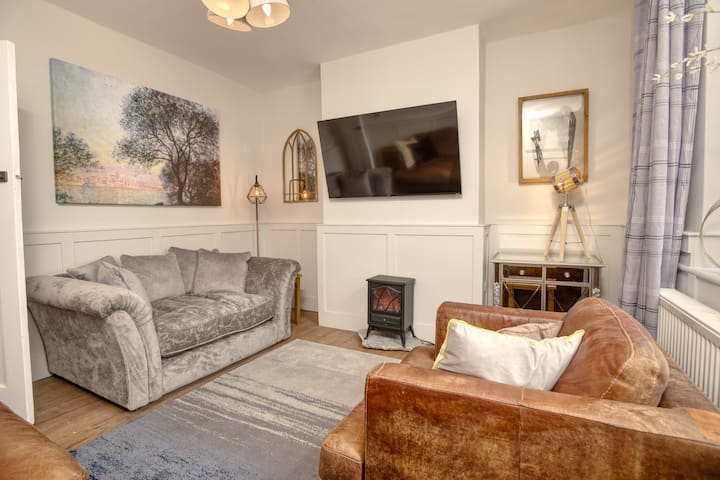 Cosy Countryside Hideout | Pass The Keys - Lincoln