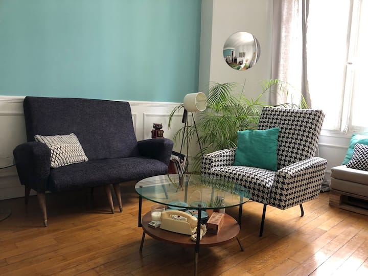 Charmant Appartement En Plein Cœur De Montmartre - Champs-Élysées - Paris