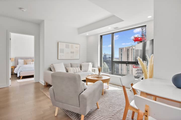 Modern, Cozy & Fully Equipped Downtown Condo - Ottawa