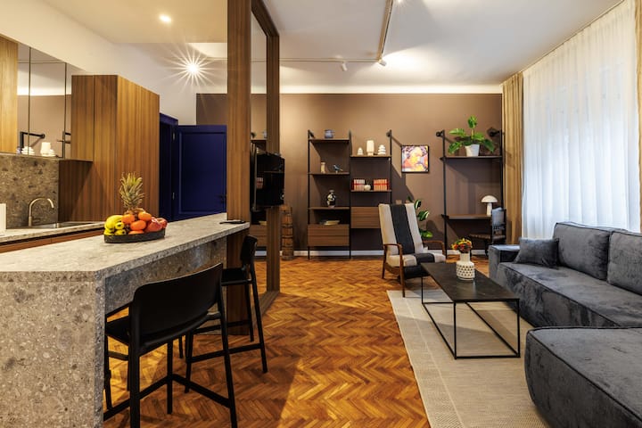 Blue Bird 1 - Novi Sad