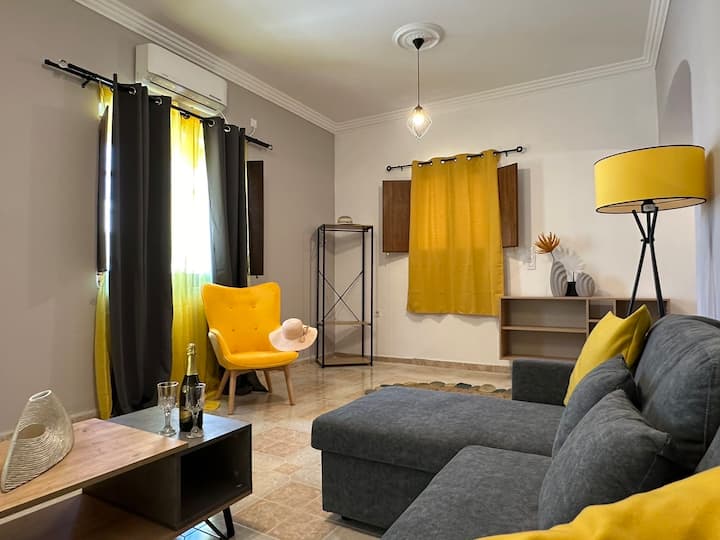 Lacasacentrale - Milos