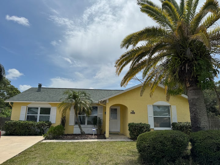 Lakeside Retreat - New Port Richey, FL