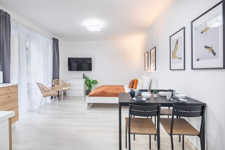 Metro & Garden | Family Central Apartment Budapest - Budapest