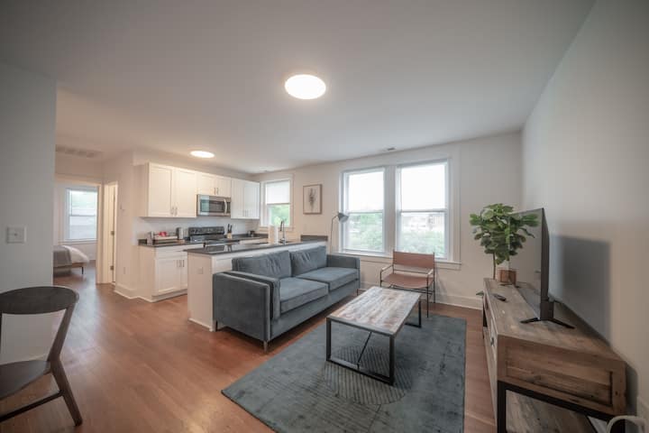 1 Bedroom Downtown 1 Block From Motorco / Boxcar ! - Durham, NC