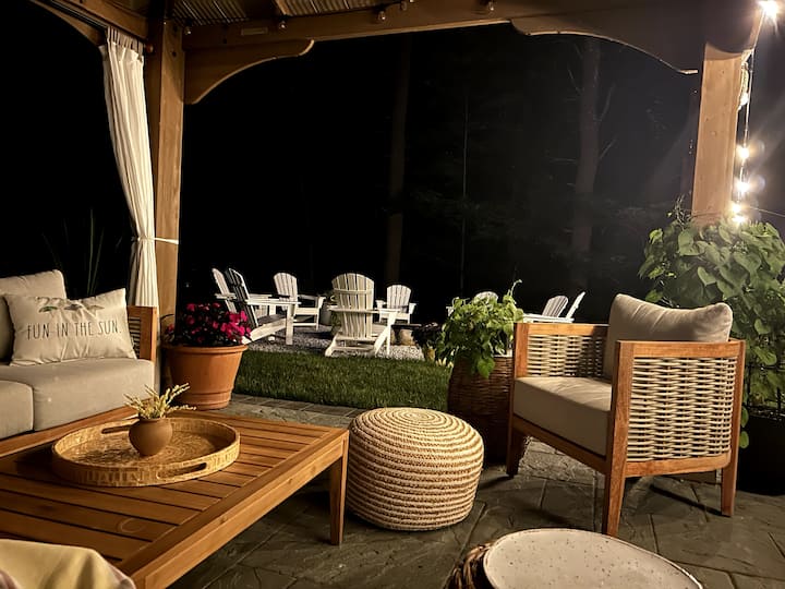 Saratoga Lake Racetrack/spac Rental
$1000 - Saratoga Springs, NY