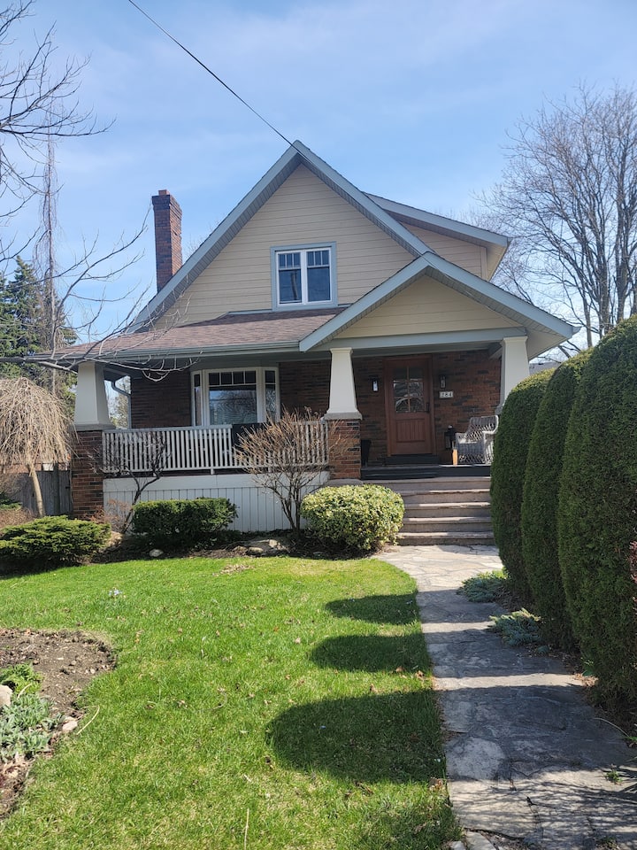 The Arts And Craft's Home - Collingwood