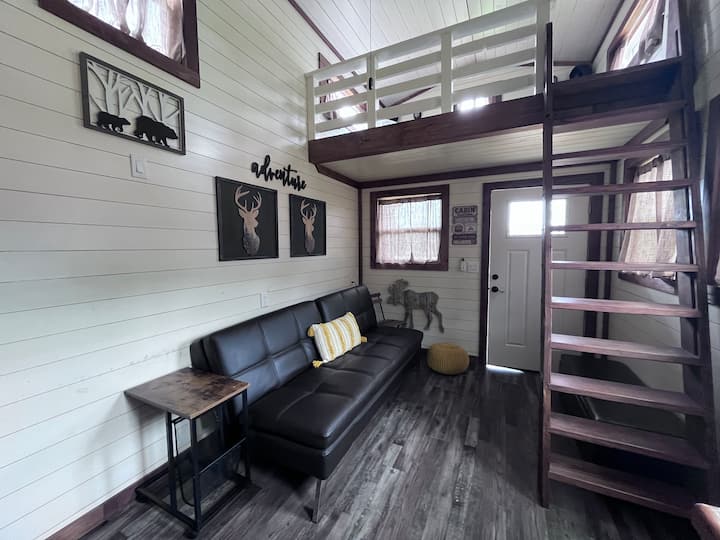 Tiny Home 03: The Adventure - Pottsboro, TX