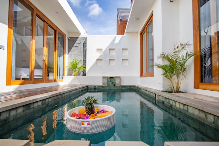 *Promo* Brand New Villa+seminyak - Sanur