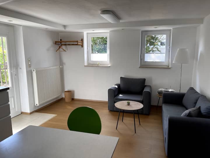 Kleine Wohnung Am Stadtrand - Wiesbaden