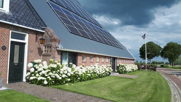 Appartement In Boerderij 1774 - Ameland