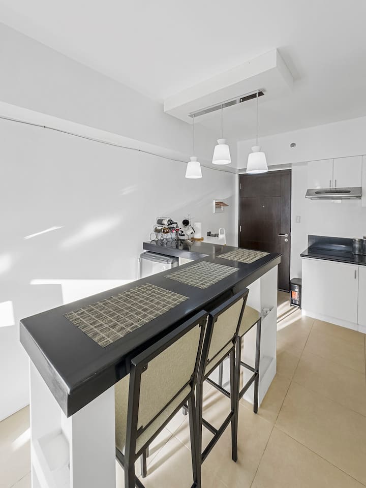 Twin Blue 1br 2 Beds| Central It | Free Netflix - Cebu City