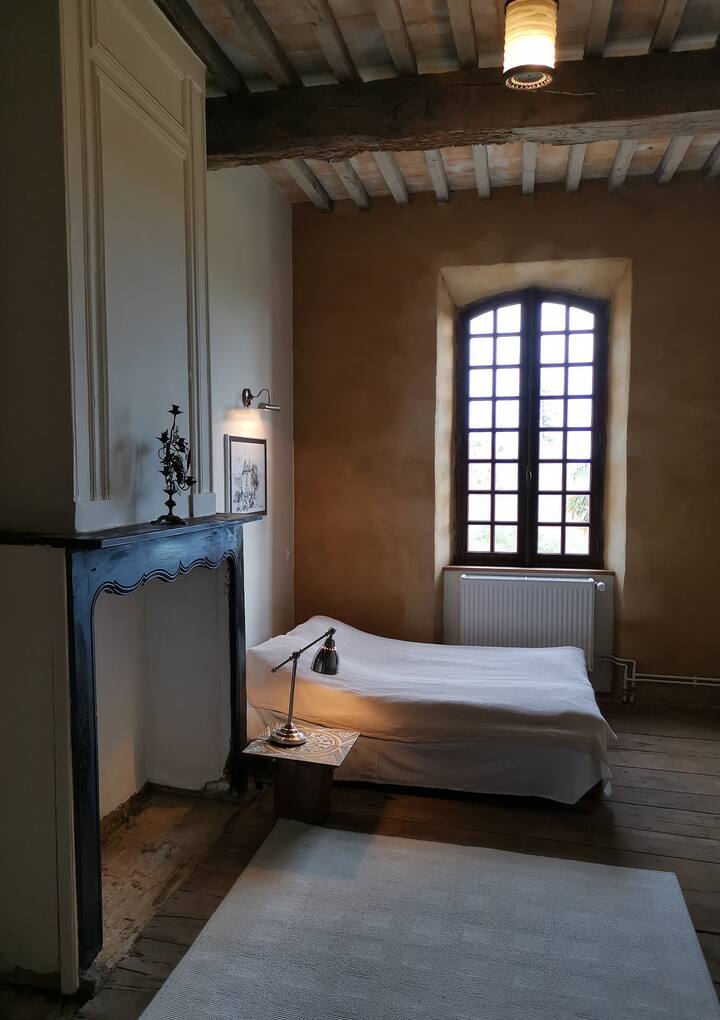 Ehemaliges Weinchâteau Gascogne Suite Chambre 4 - Eauze