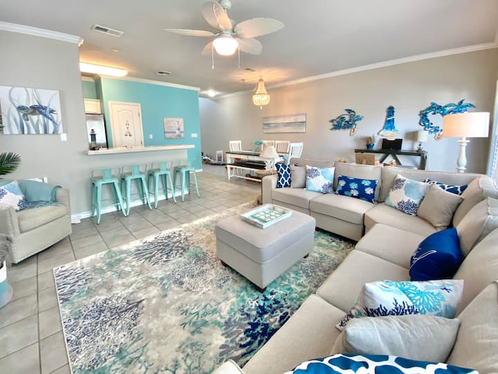 Leeward Lighthouse - Whitecap Beach, TX