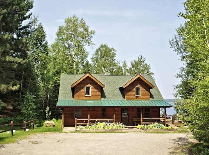 Diamond Willow Cabin On Farm Lake - Ely, MN