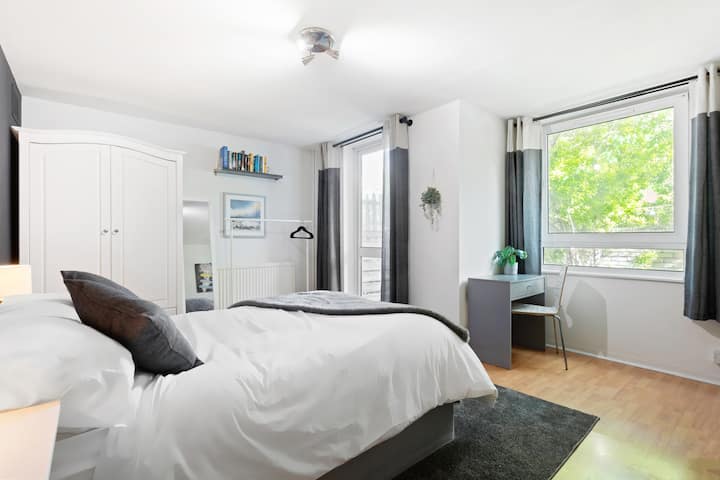 Xl Room, Private Garden, Zone 2 London Near Centre - Fulham