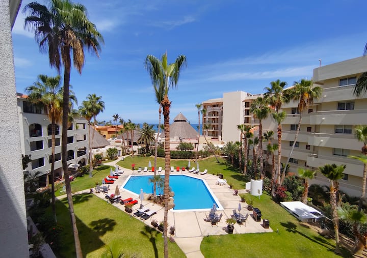 Comfortable Beach Side Condo - San José del Cabo