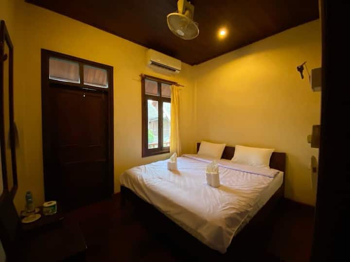 Tingkham Double Room - Luang Prabang