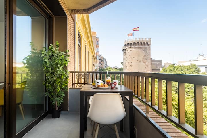 New Renovated Terrace Towers Center - Plaza de Toros de Valencia