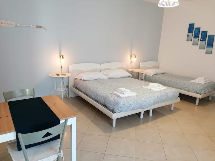(800m Dalla Spiaggia Di Serapo) Casa Con Terrazzo - Gaeta