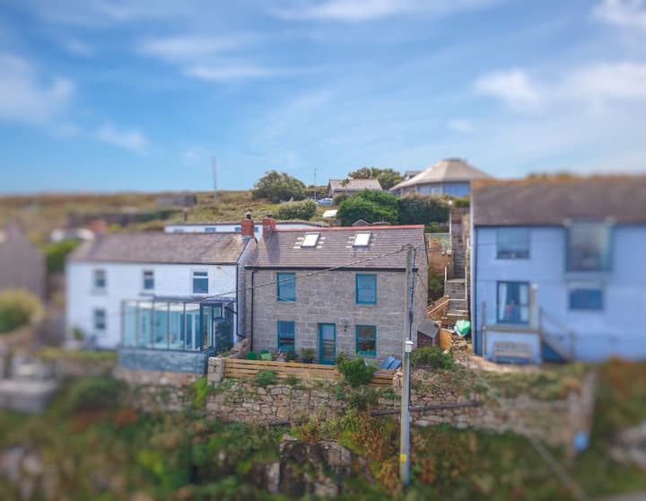 Pendrean ~ Sennen Cove - Porthcurno